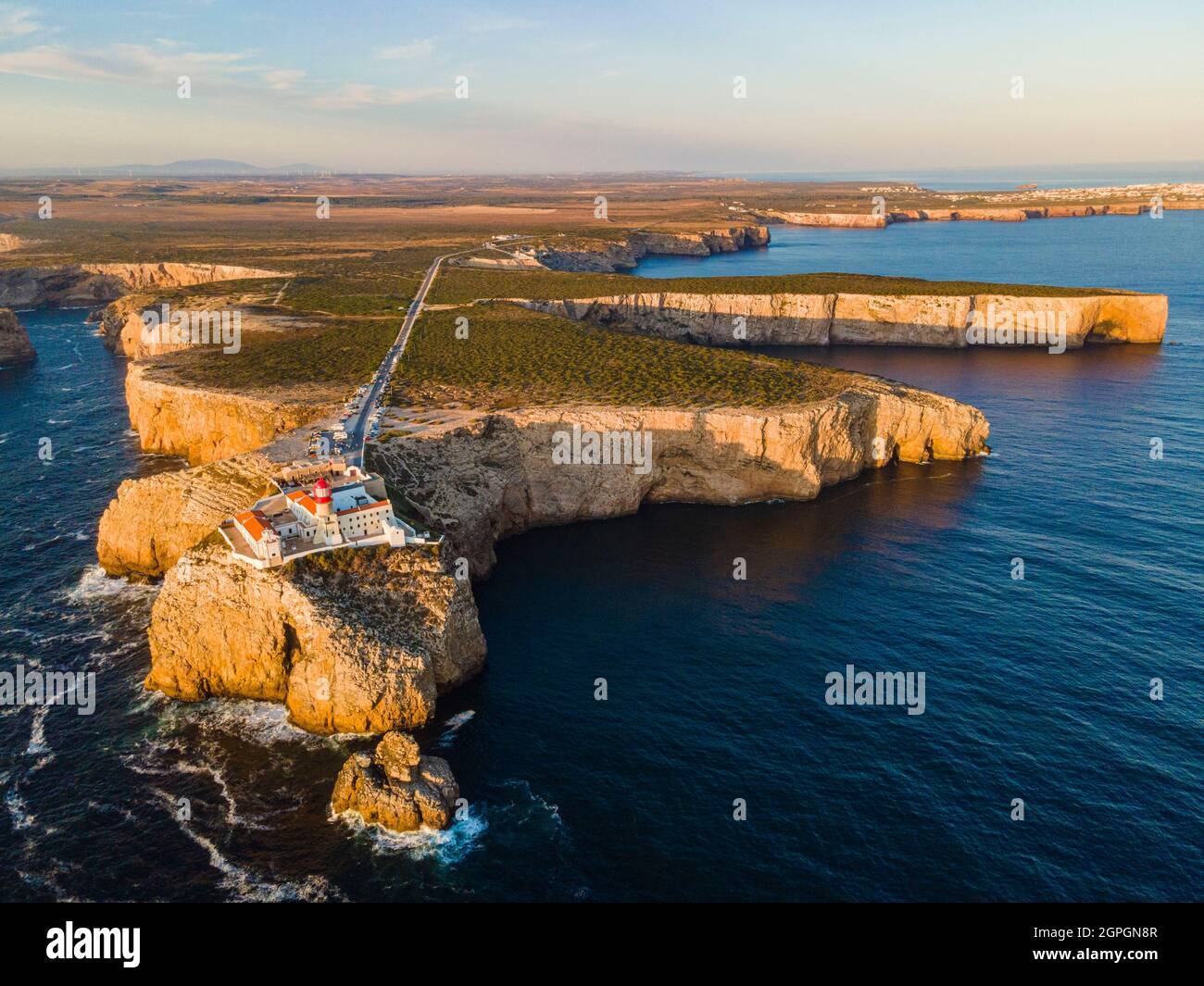 Portugal, Algarve, Sagres, the lighthouse of Cape Saint Vincent, (Cabo ...
