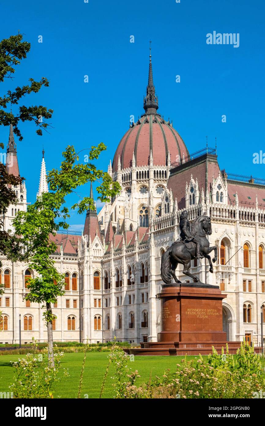 Hungary, Budapest, listed as World Heritage by UNESCO, Pest district ...