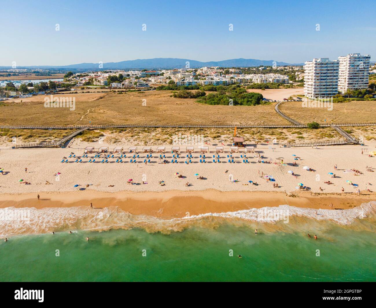 Algarve beach resort hi-res stock photography and images - Alamy