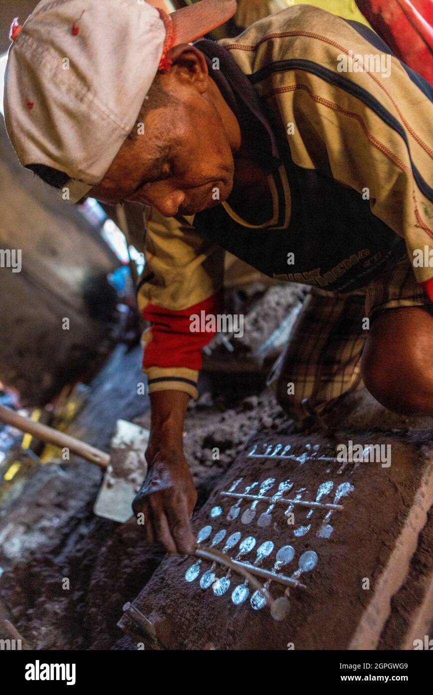 Madagascar, Vakinankaratra region, Ambatolampy, aluminum object factory ...