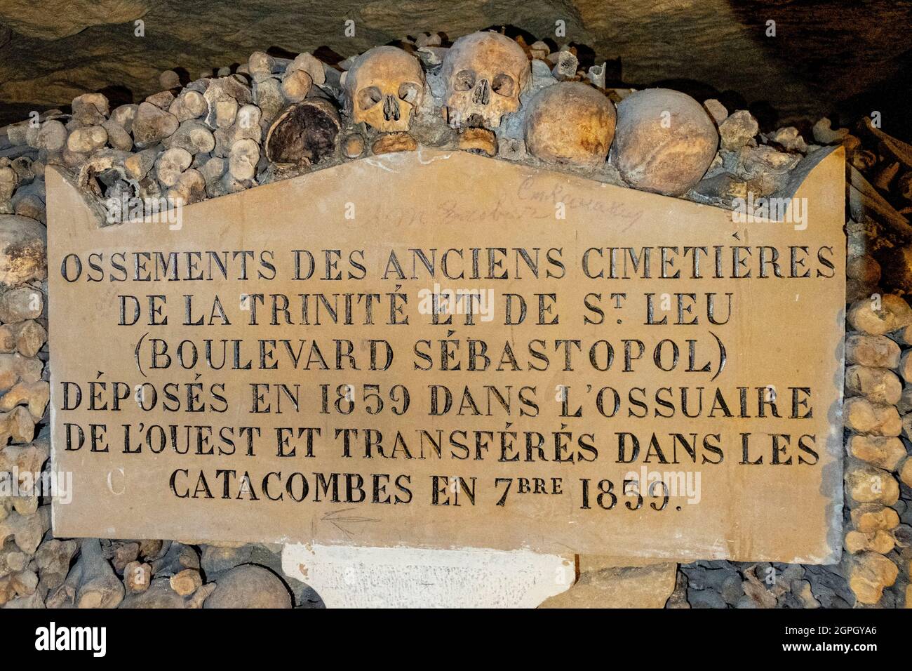 France, Paris, the Paris Catacombs, bones from cemeteries or Parisian ...