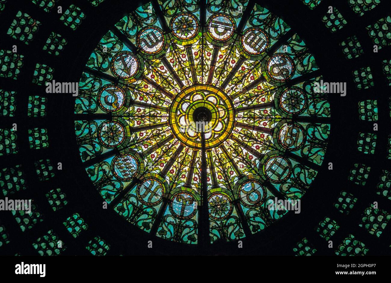 Chicago cultural center tiffany hi-res stock photography and images - Alamy
