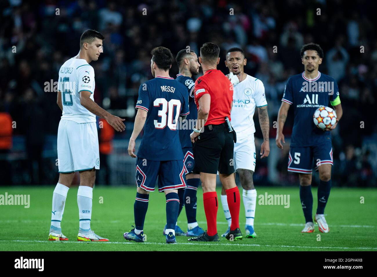 Lionel Messi and Rodri during the UEFA Champions League group A match ...