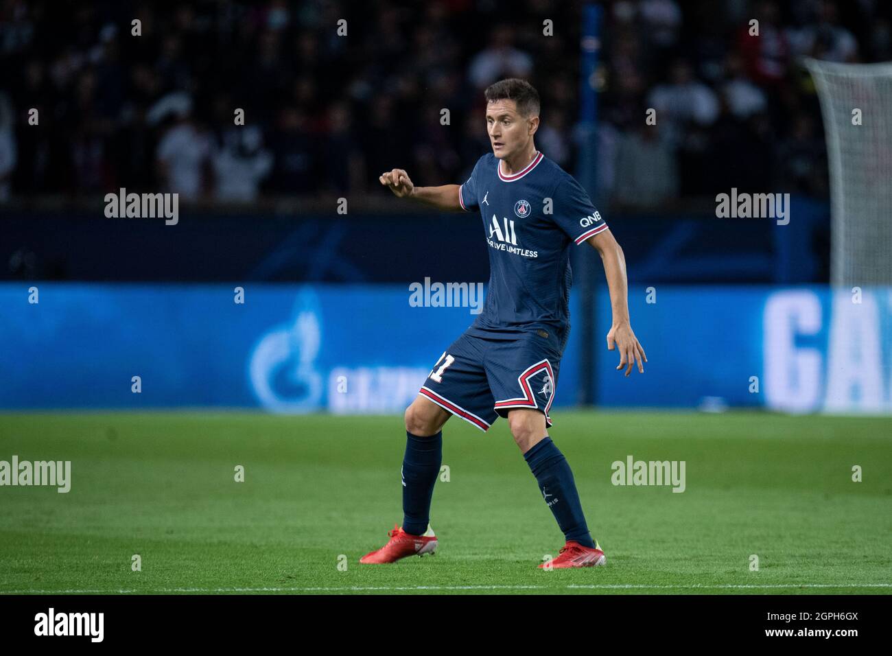 Leo herrera hi-res stock photography and images - Alamy