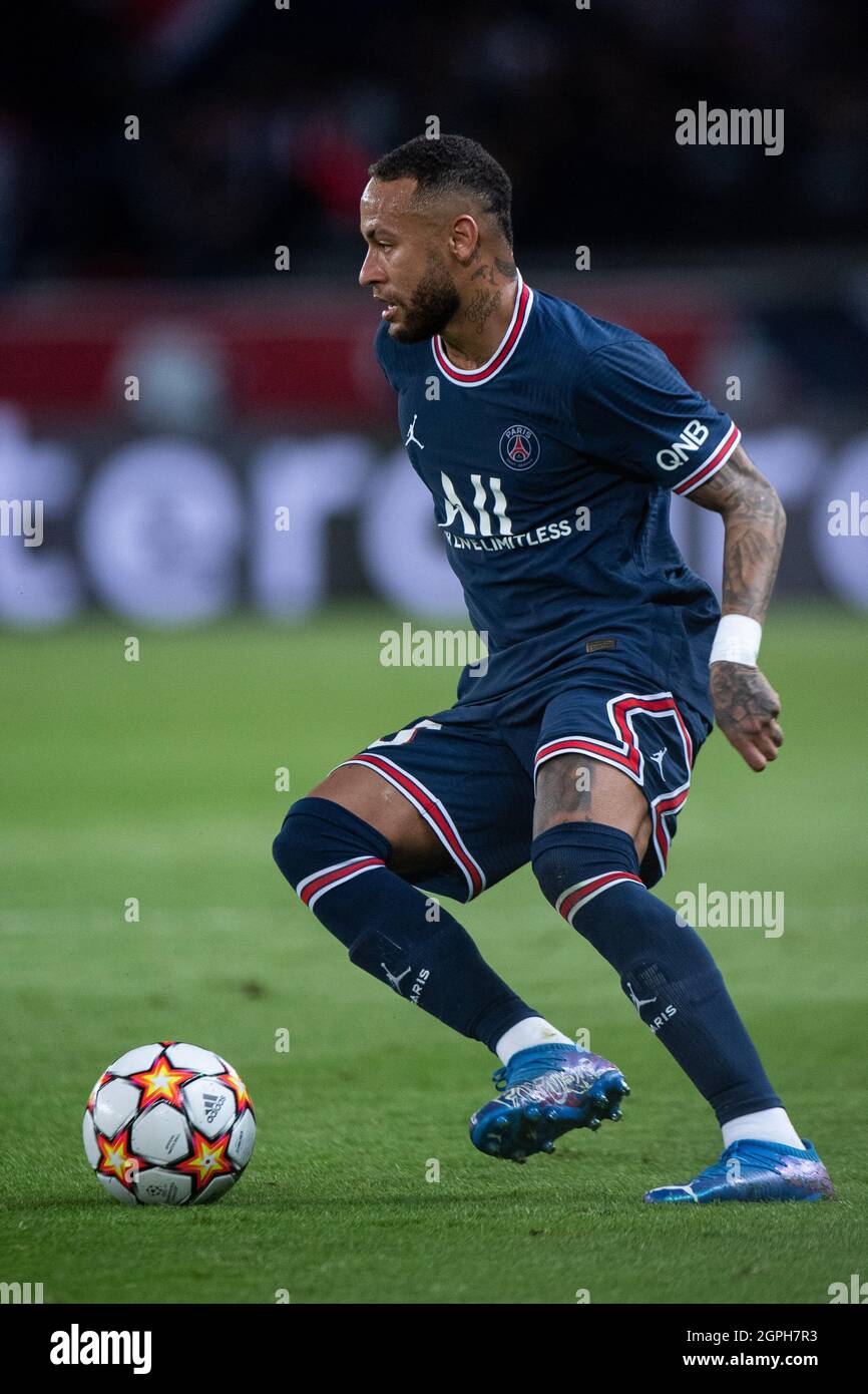 Neymar Photos With Ball