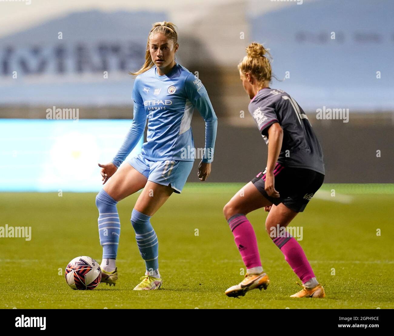 Manchester, England, 29th September 2021. Janine Beckie of Manchester ...