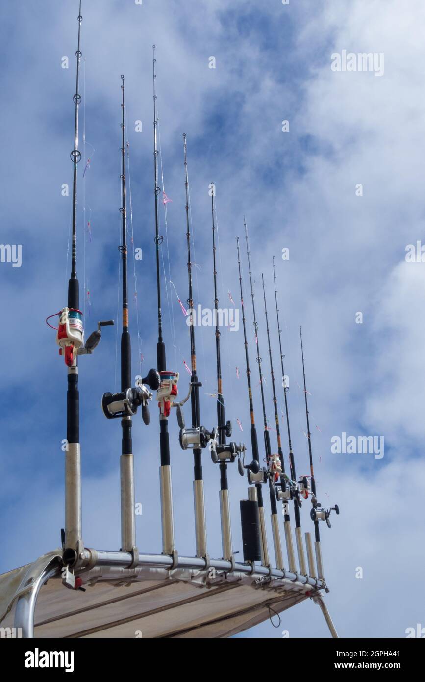 Hand line fishing boats hi-res stock photography and images - Alamy