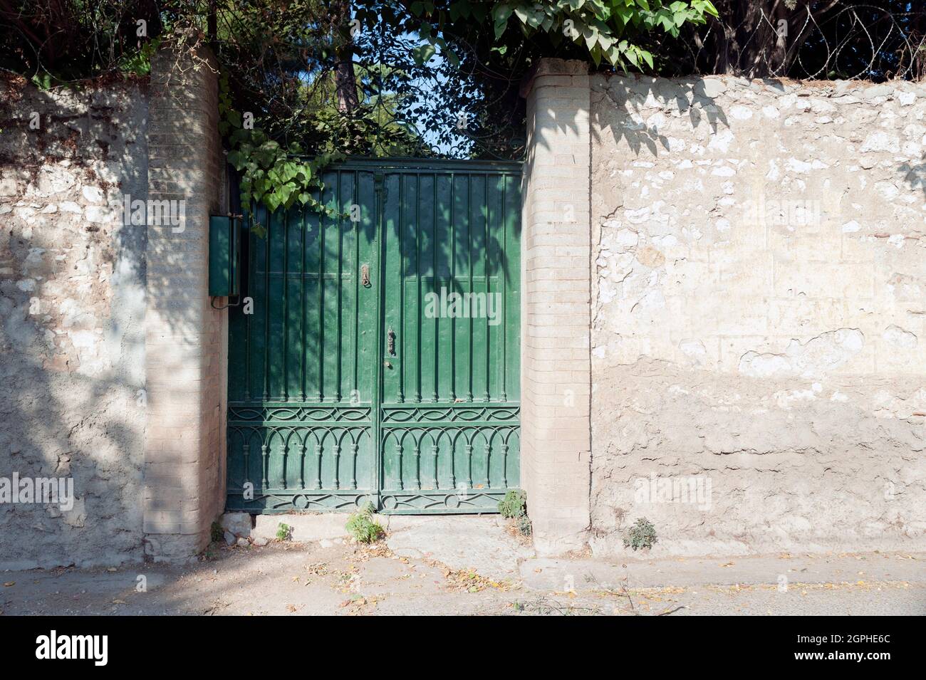 Old retro style door Stock Photo - Alamy