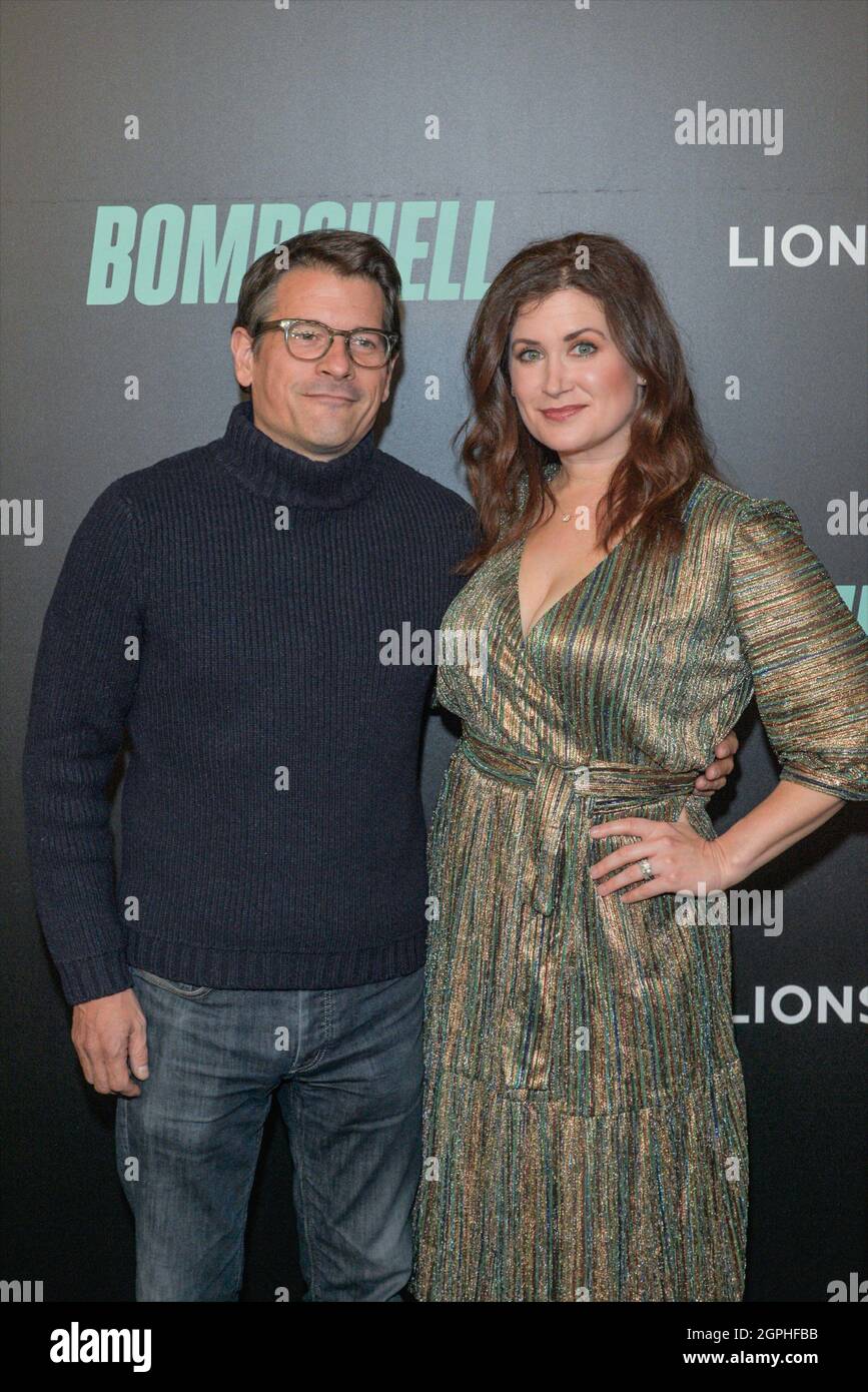 New York - NY - 20191216 Cast members and celebrities arrive for a ...