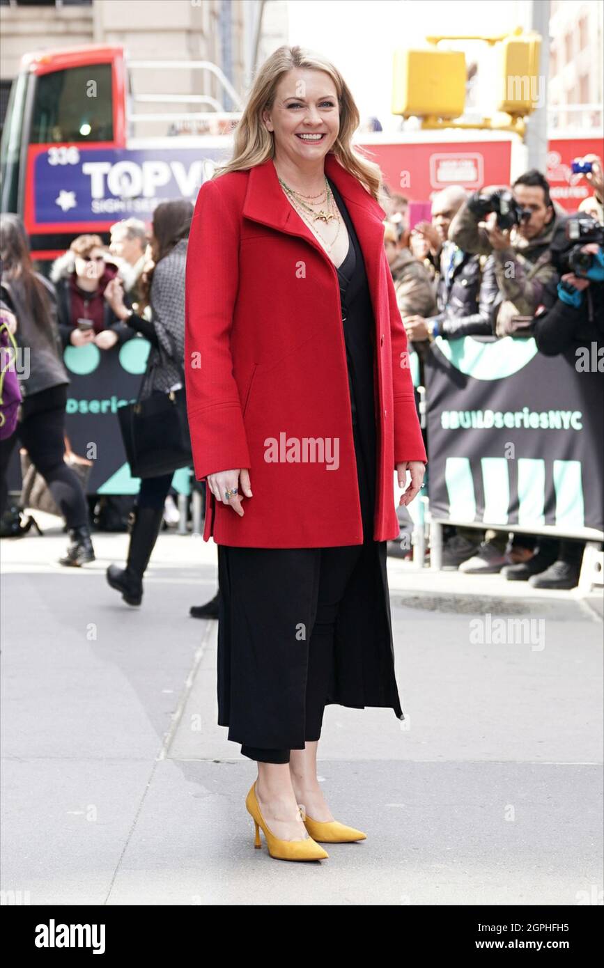 New York - NY - 20190402 Melissa Joan Hart and Issa Rae are seen ...