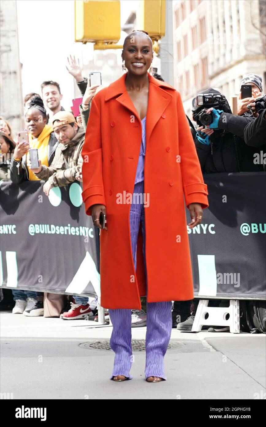 New York - NY - 20190402 Melissa Joan Hart and Issa Rae are seen ...