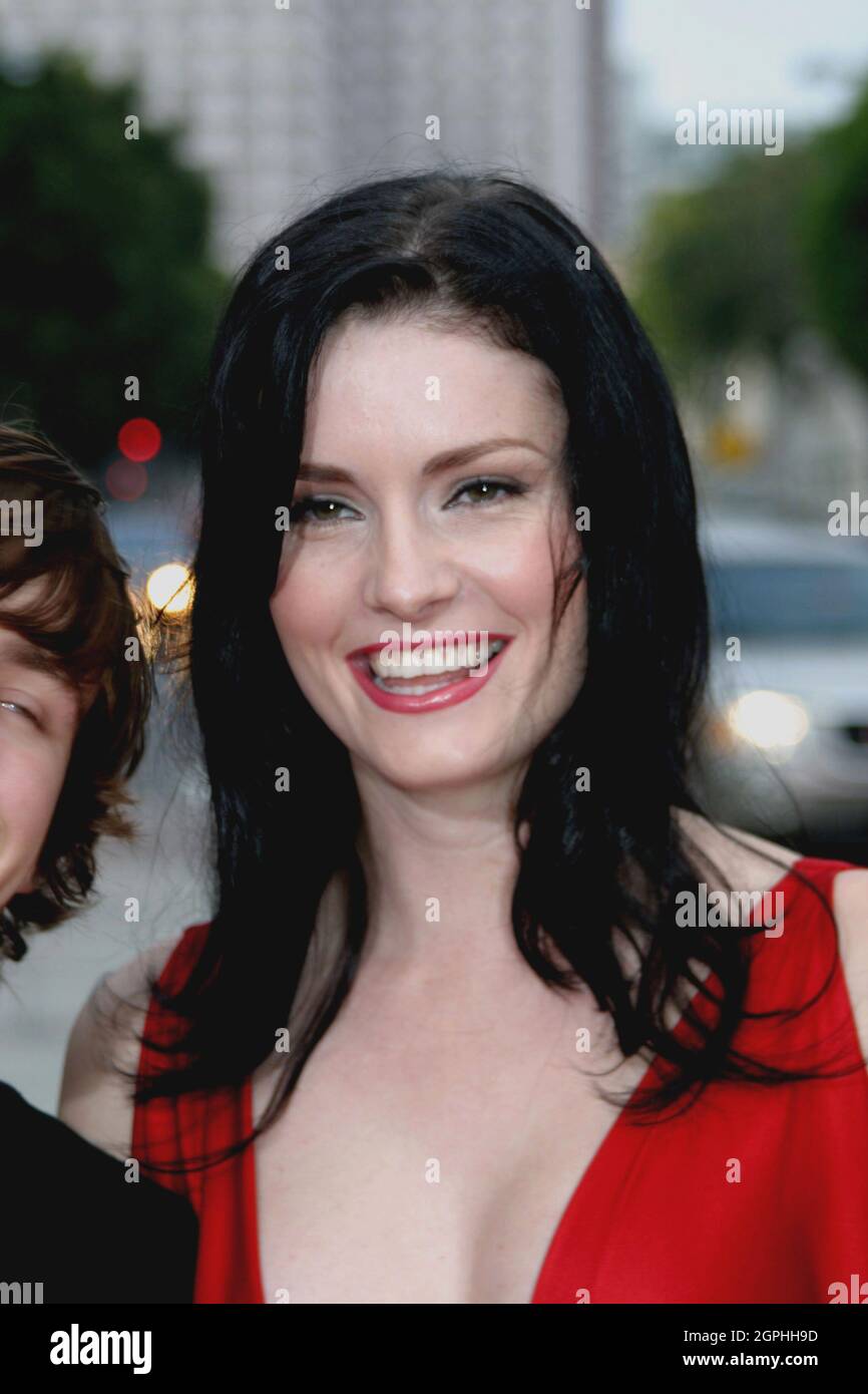 Jamie Brown 06/21/04 "The Notebook" premiere at Mann Village Theatre, Westwood, CA. Photo by ...