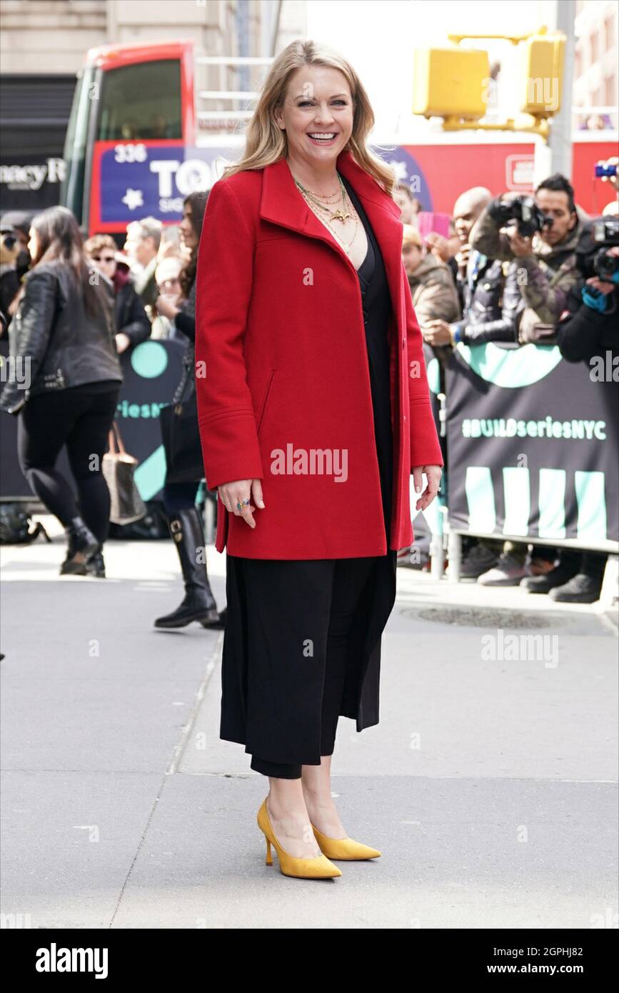New York - NY - 20190402 Melissa Joan Hart and Issa Rae are seen ...