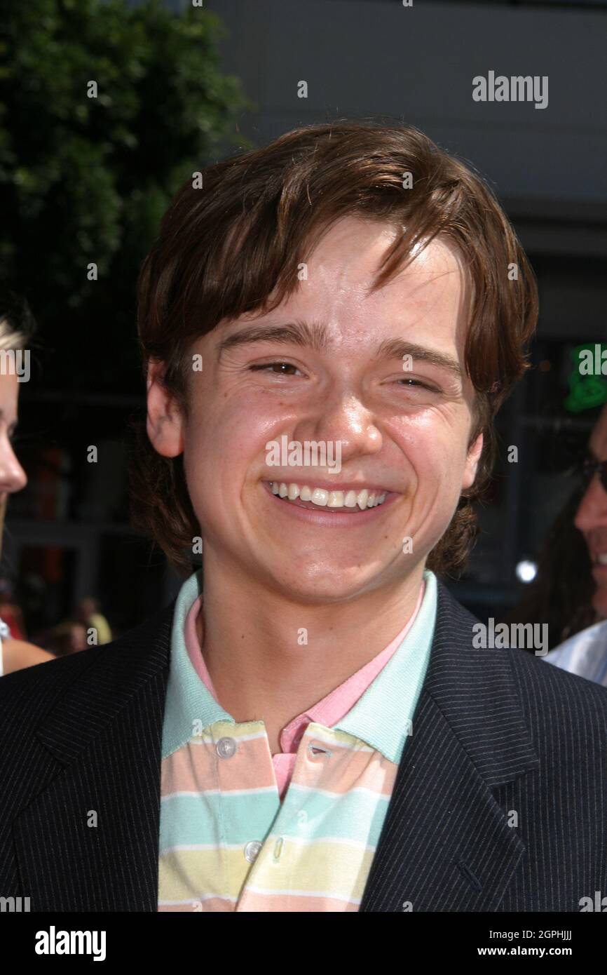 Dan Byrd 07/10/04 "A Cinderella Story" Premiere at Grauman's Chinese ...