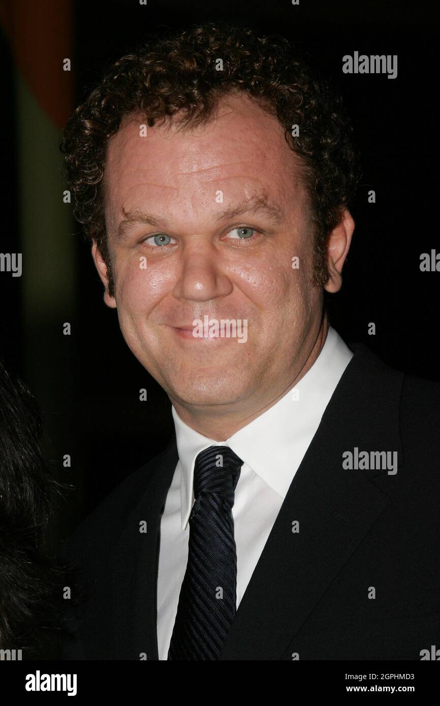 John C. Reilly 08/30/04 "Criminal" Premiere at Arclight Cinemas ...