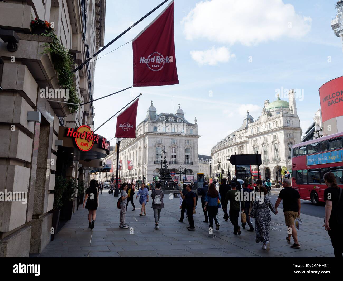 Hard Rock Cafe in Piccadilly Circus London England Stock Photo - Alamy