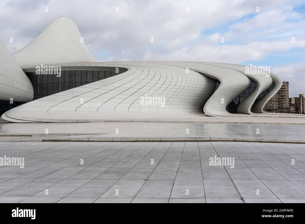 Facade of the Heydar Aliyev Center (Zaha Hadid Architects) in Baku ...