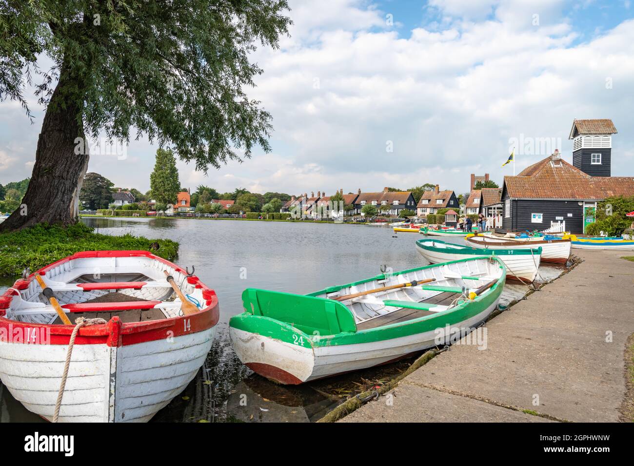 Thorpeness meare hi-res stock photography and images - Alamy