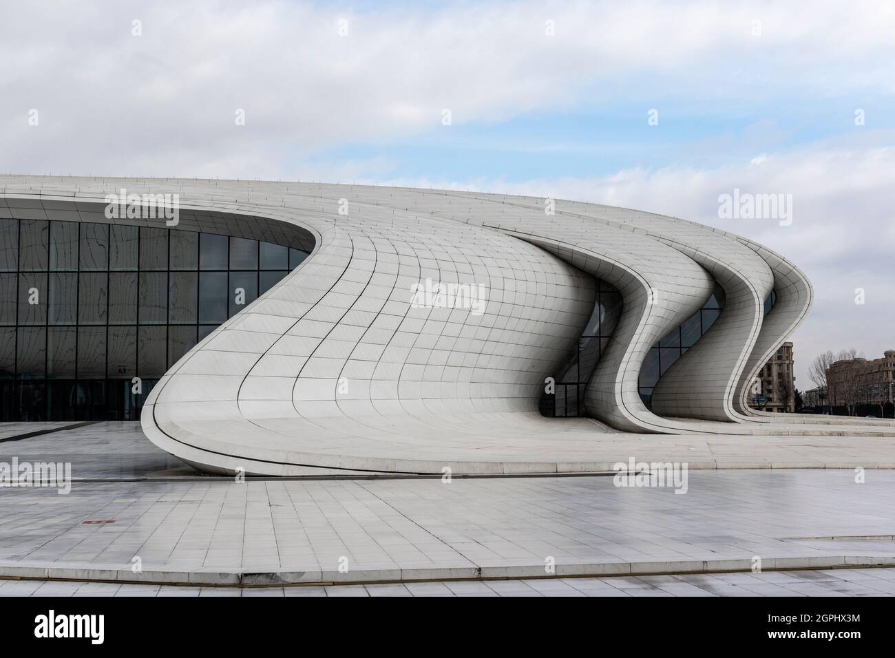 Facade of the Heydar Aliyev Center (Zaha Hadid Architects) in Baku ...