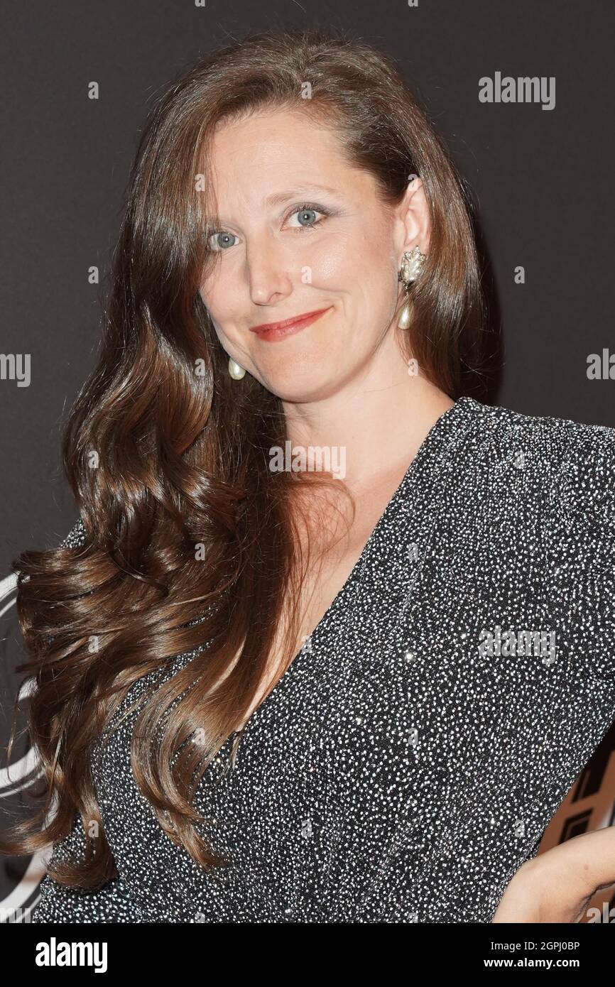 New York - NY - 20191007-Premiere of Lifetime`s Patsy and Loretta ...