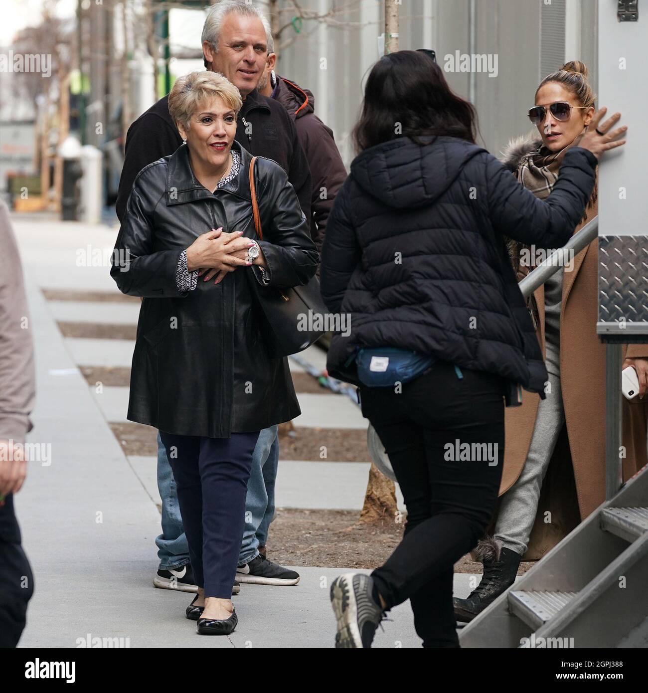 New York - NY - 20190404-Jennifer Lopez Arrives at the Hustlers set ...