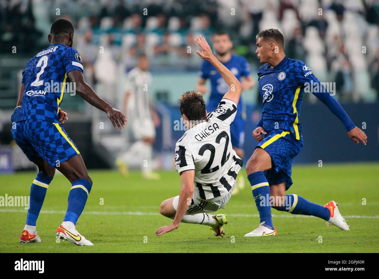 Federico chiesa chelsea hi-res stock photography and images - Alamy
