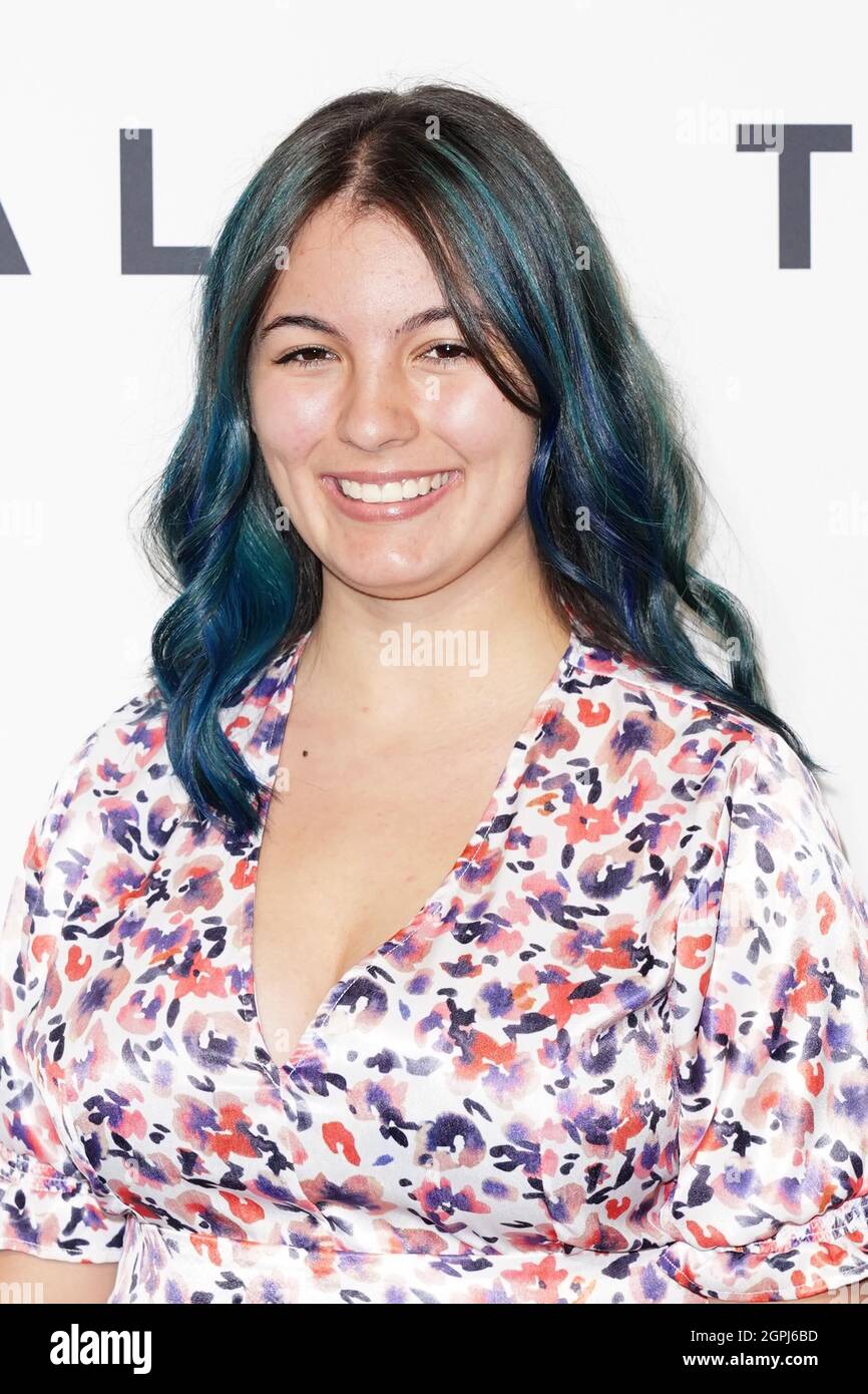 Emma guzman hi-res stock photography and images - Alamy