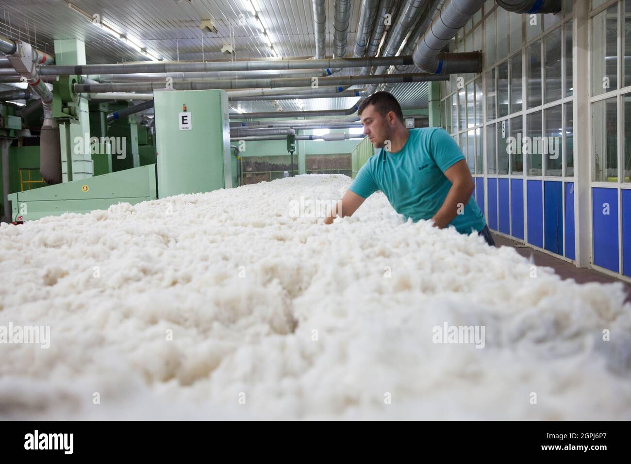 Cotton industry factory hi-res stock photography and images - Alamy
