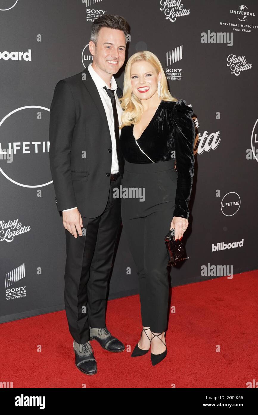 New York - NY - 20191007-Premiere of Lifetime`s Patsy and Loretta ...
