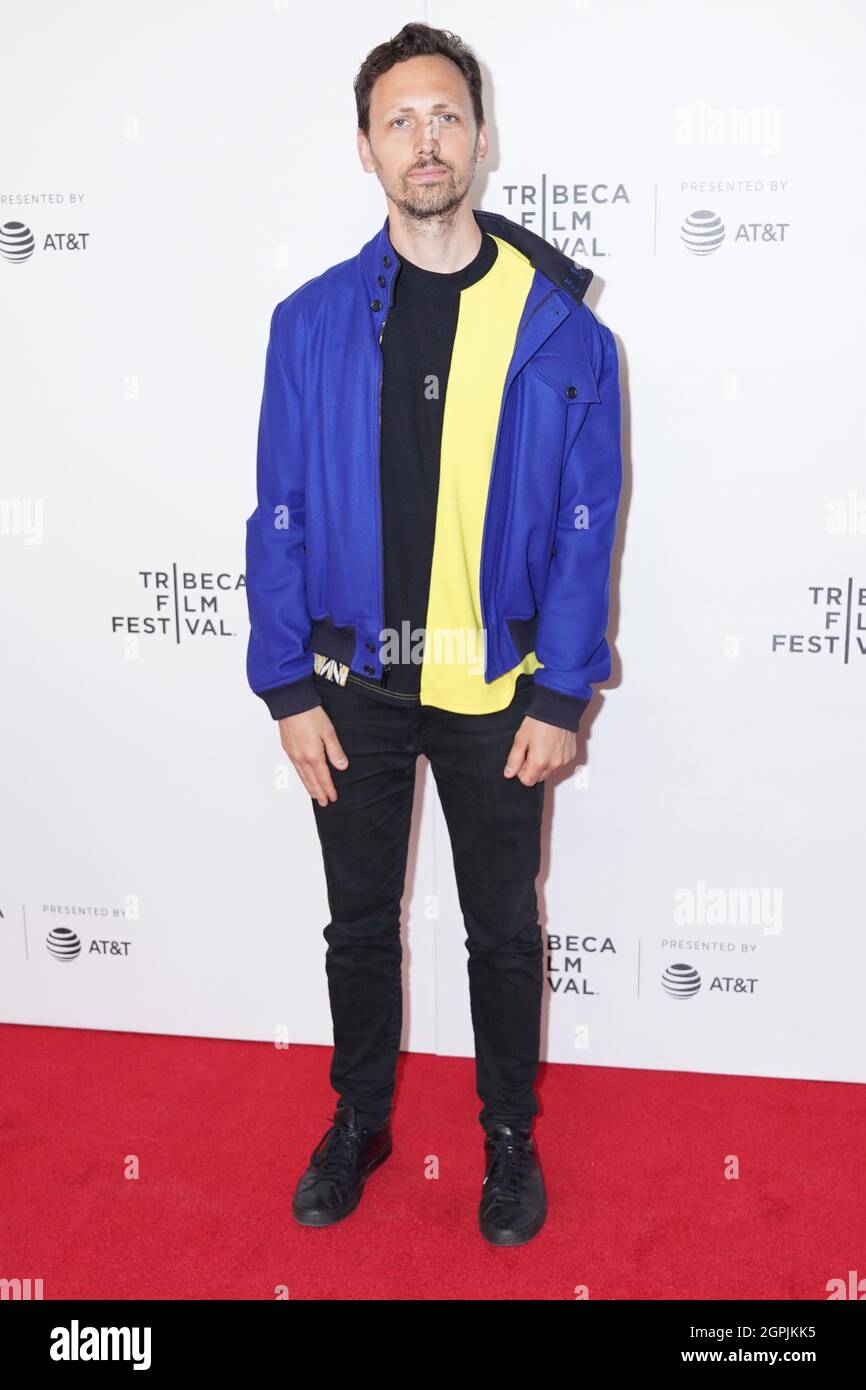 New York - NY - 20190428 - Halston Premiere at the 2019 Tribeca Film ...
