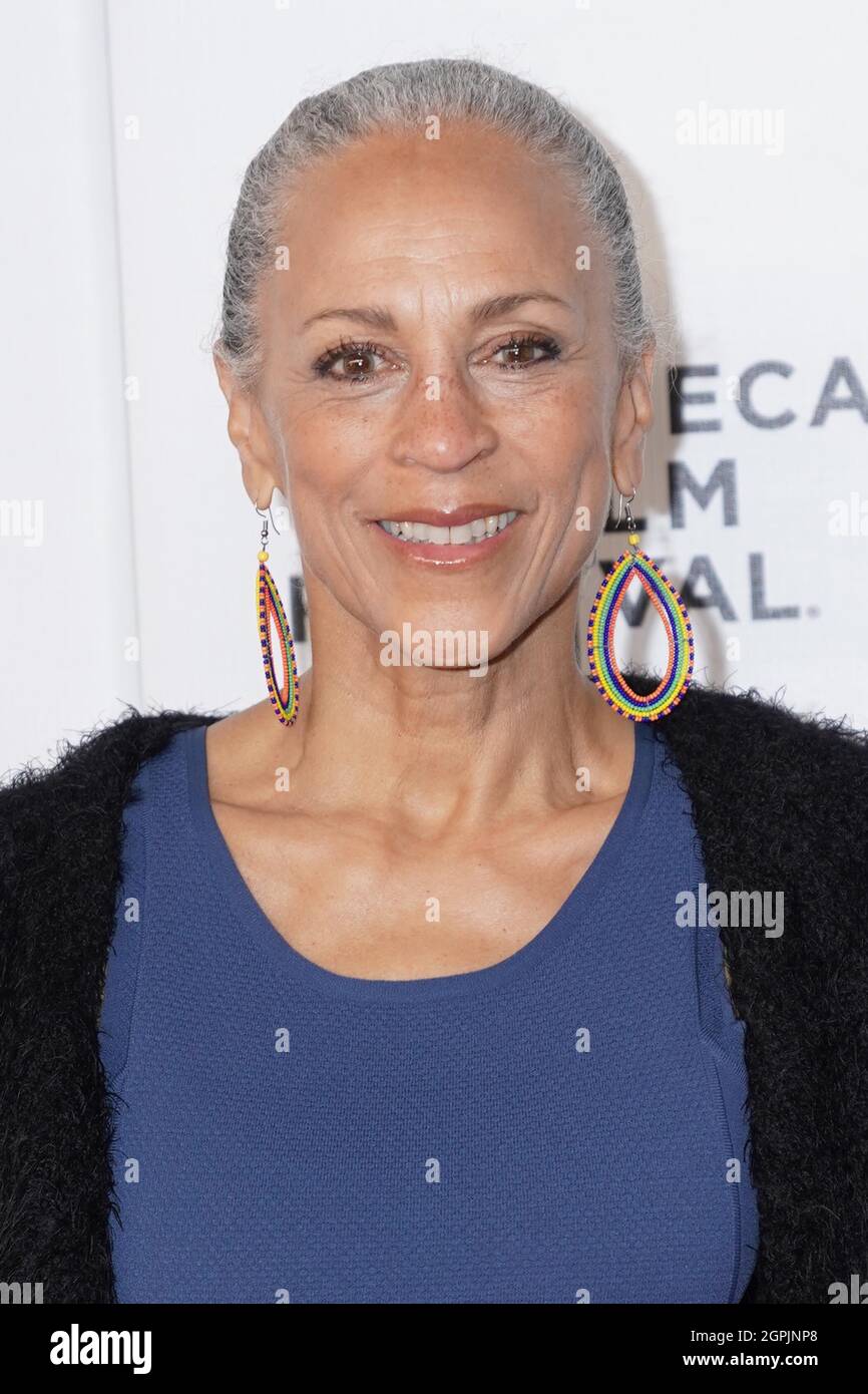 New York - NY - 20190428 - Halston Premiere at the 2019 Tribeca Film ...