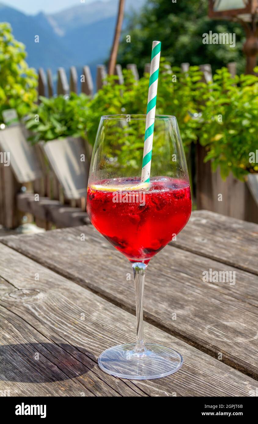 Sunny drink hi-res stock photography and images - Alamy