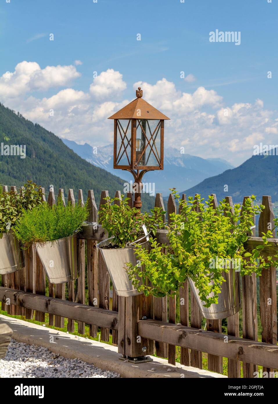 Fence lamp hi-res stock photography and images - Alamy