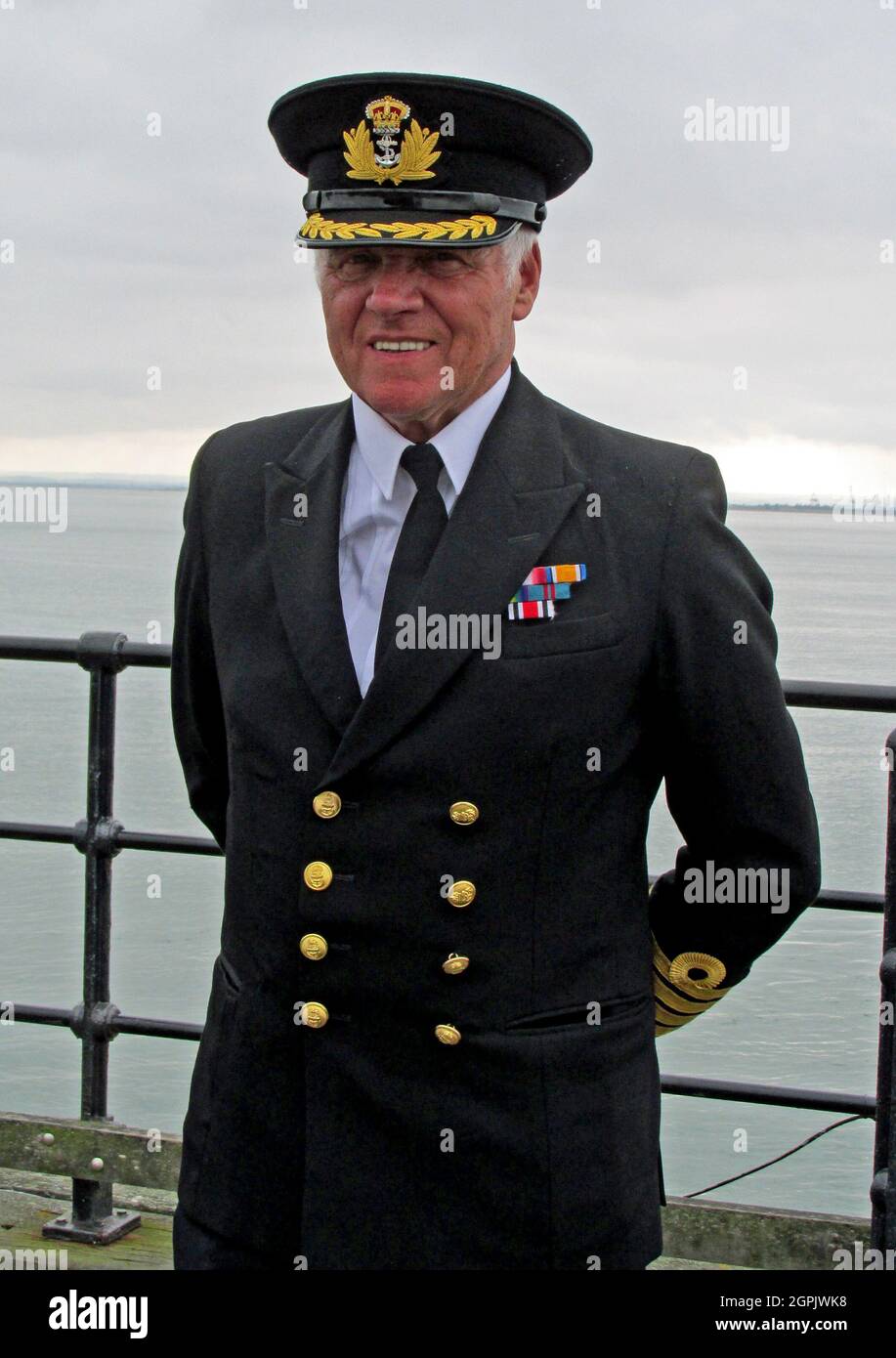 HMS Leigh Southend Pier VE76 Day celebrations September 2021 Stock ...