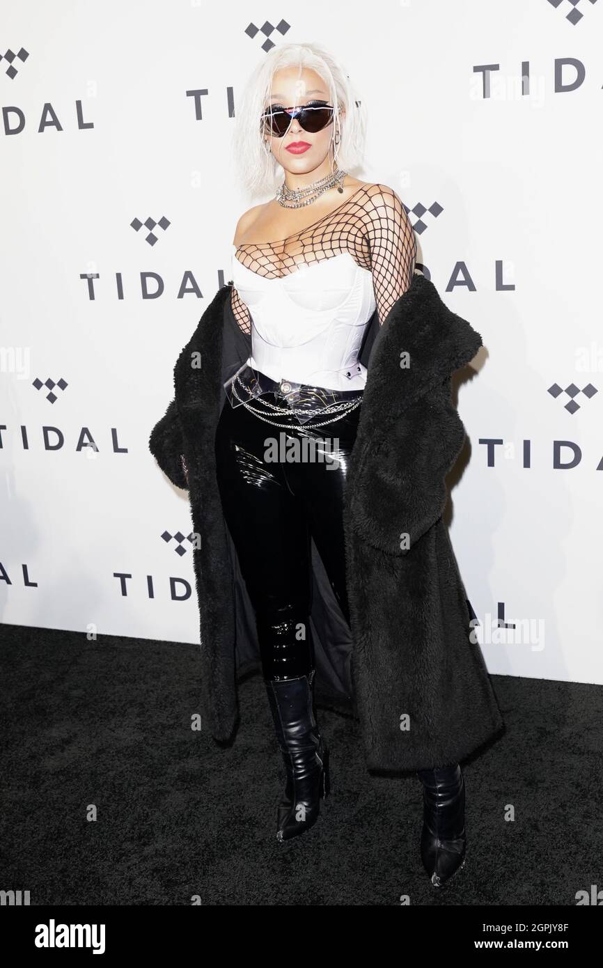 Doja cat concert hi-res stock photography and images - Alamy