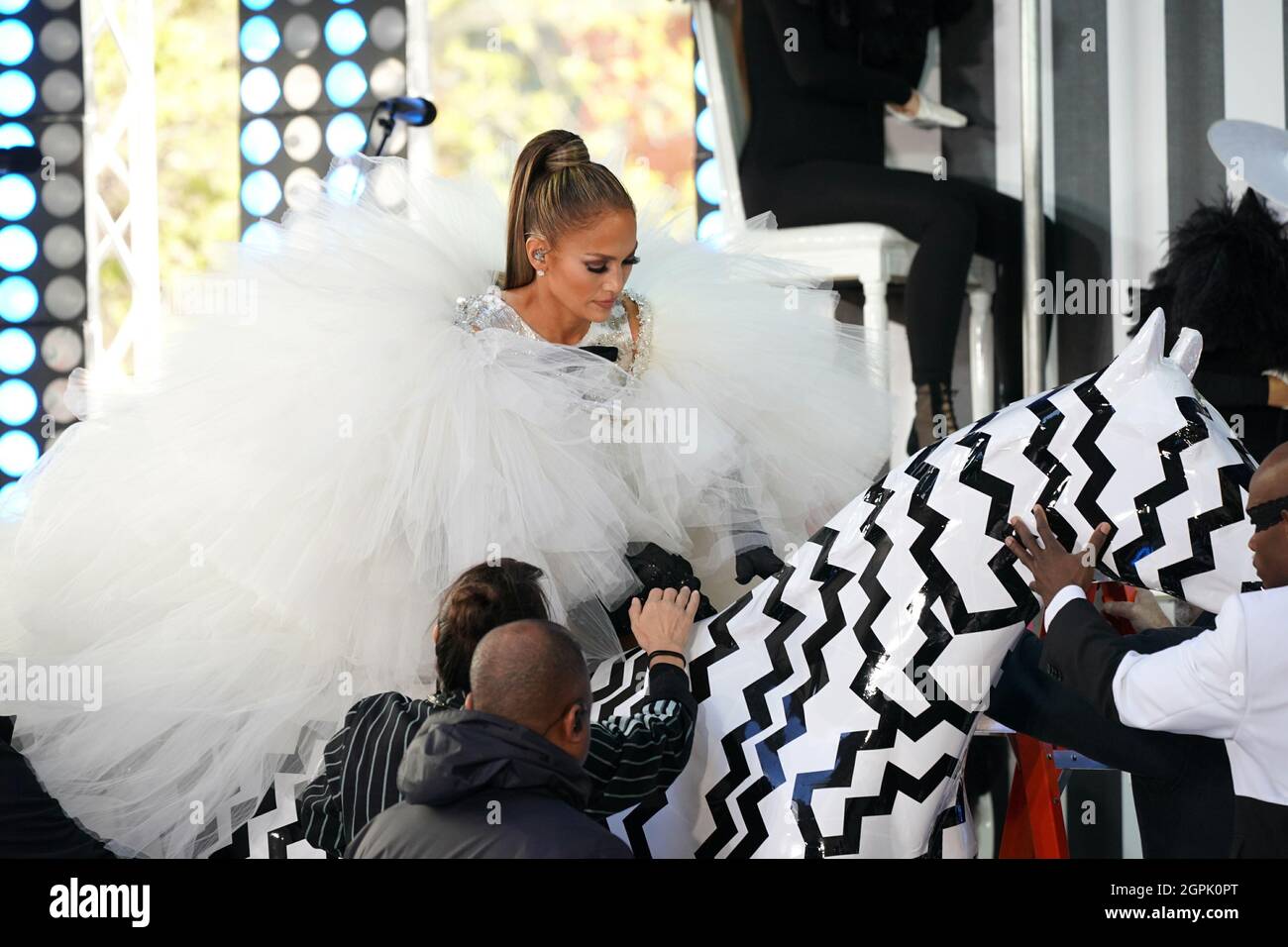 New York - NY - 20190506 Jennifer Lopez does a number of outfit changes ...
