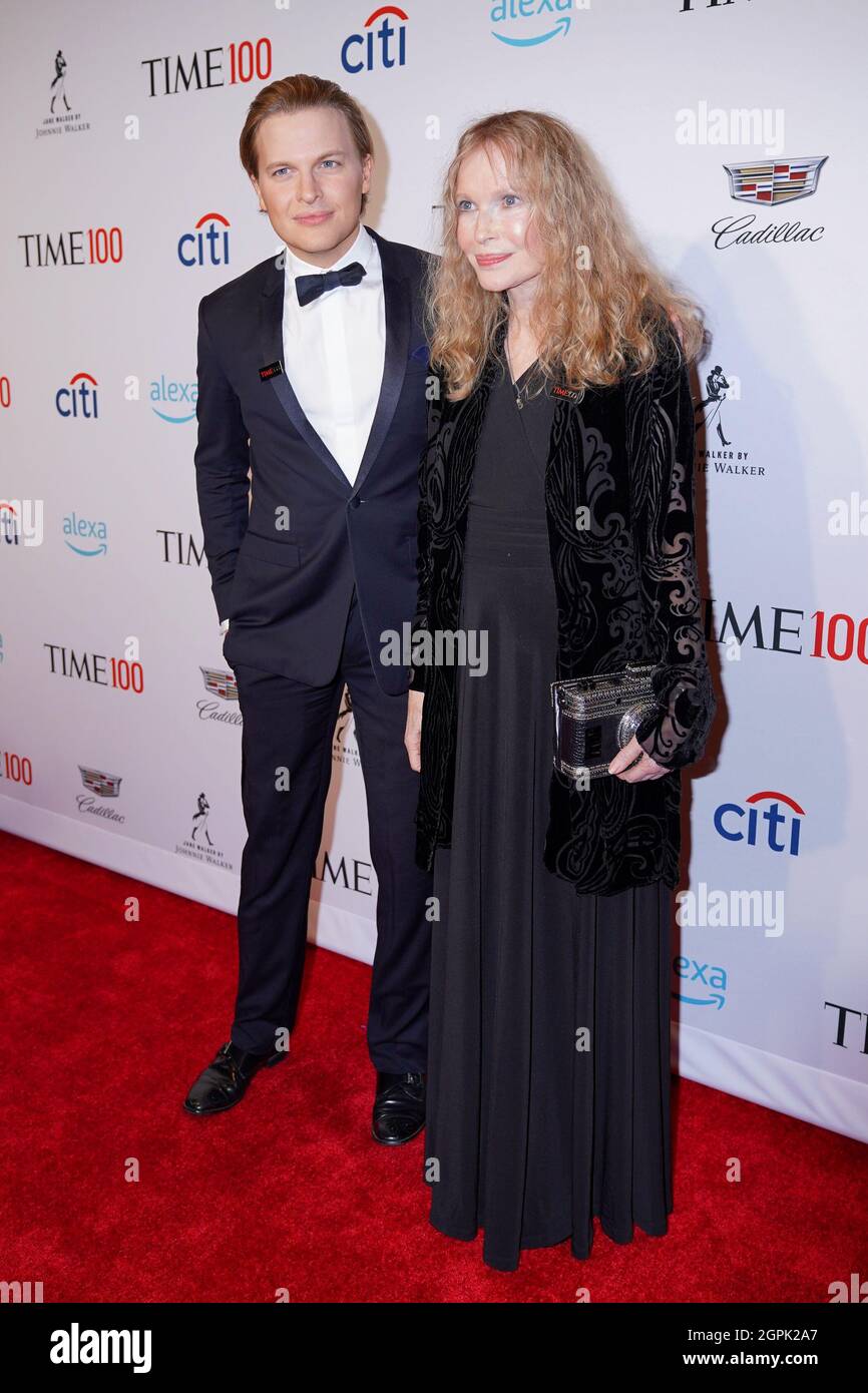 New York - NY - 20190423- 2019 Time 100 Gala -PICTURED: Ronan Farrow ...
