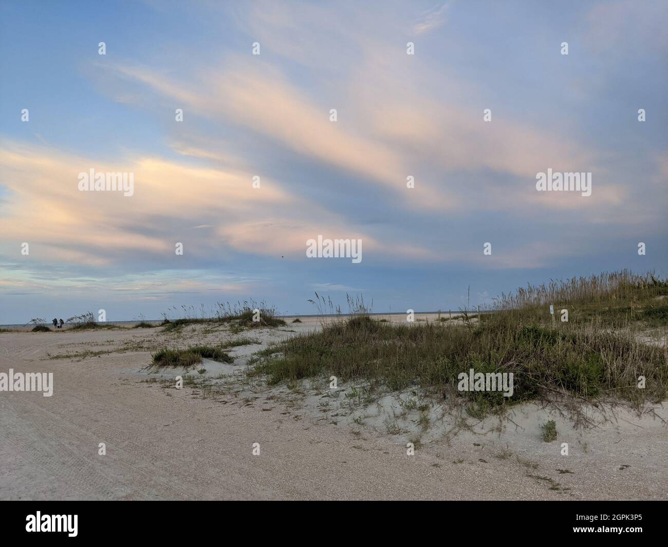 Evening ocean hi-res stock photography and images - Alamy