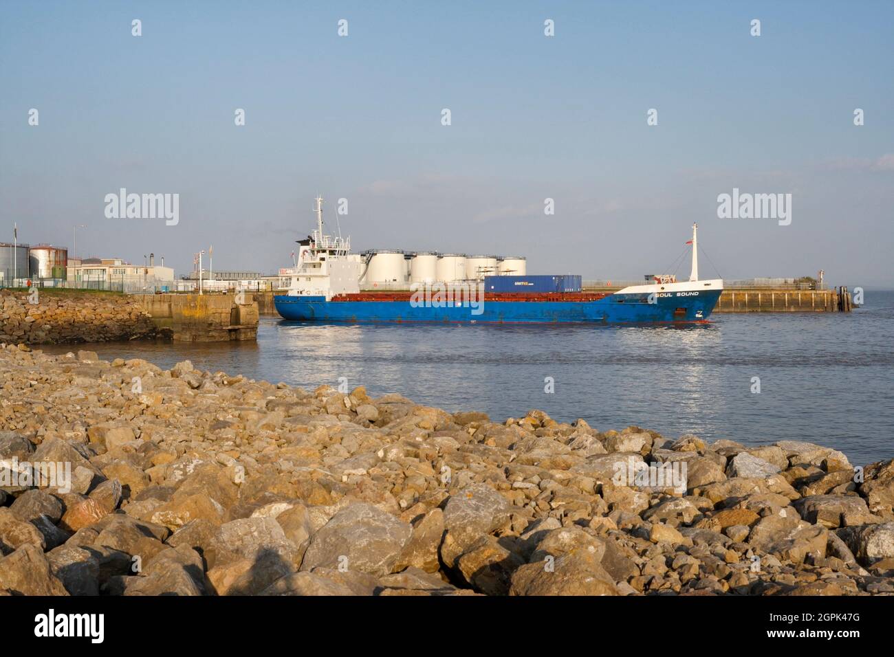 Maritime transport hi-res stock photography and images - Alamy