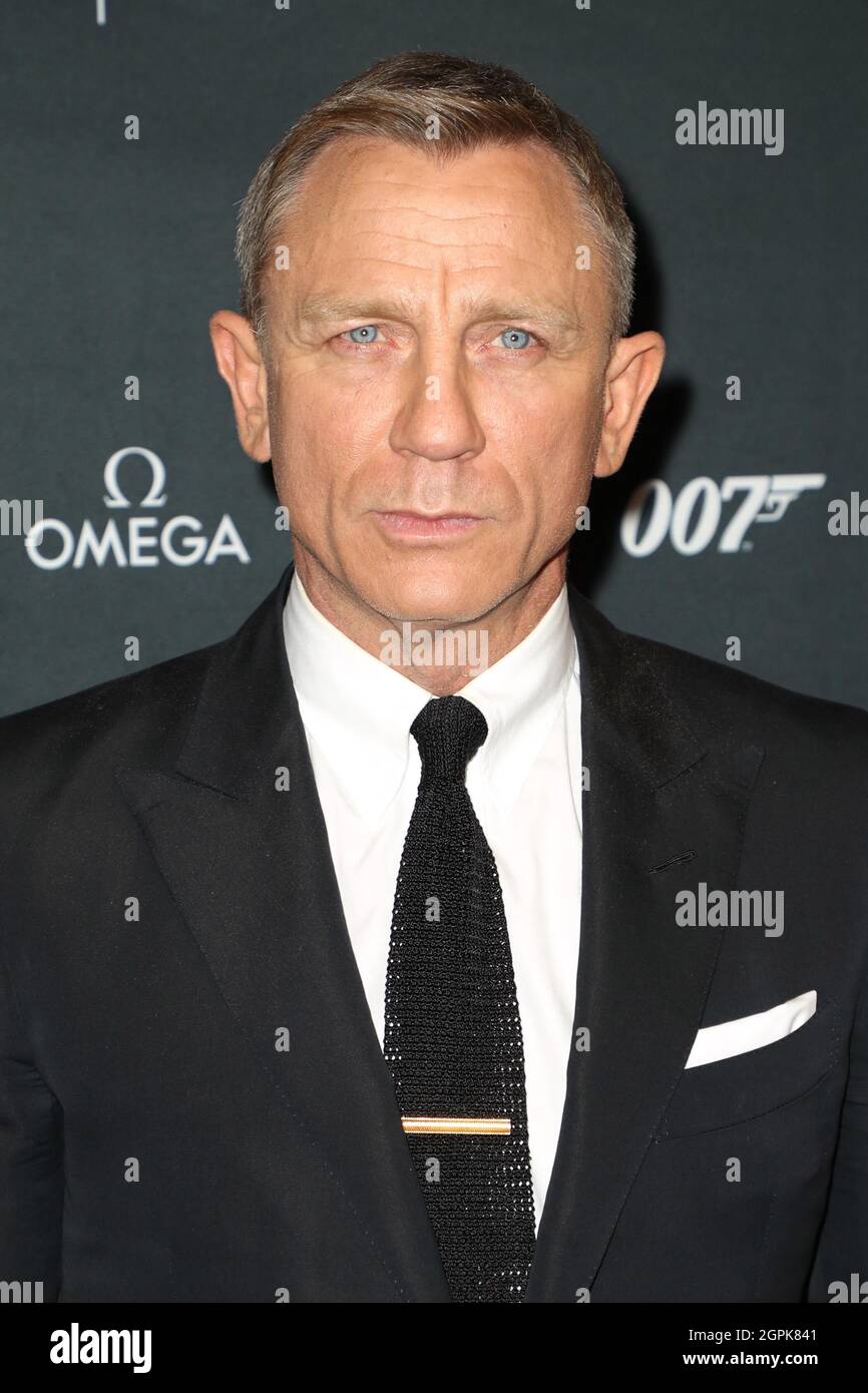 New York - NY - 20191204 - Daniel Craig x OMEGA to Unveil New Bond ...