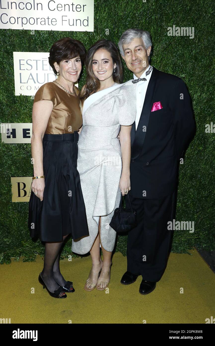 Laura lauder hi-res stock photography and images - Alamy