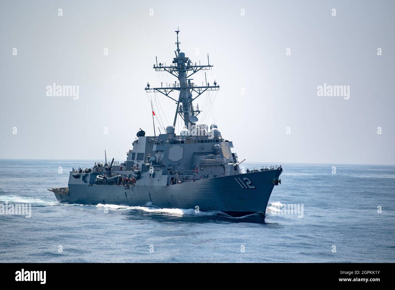 Uss okane ddg 77 hi-res stock photography and images - Alamy
