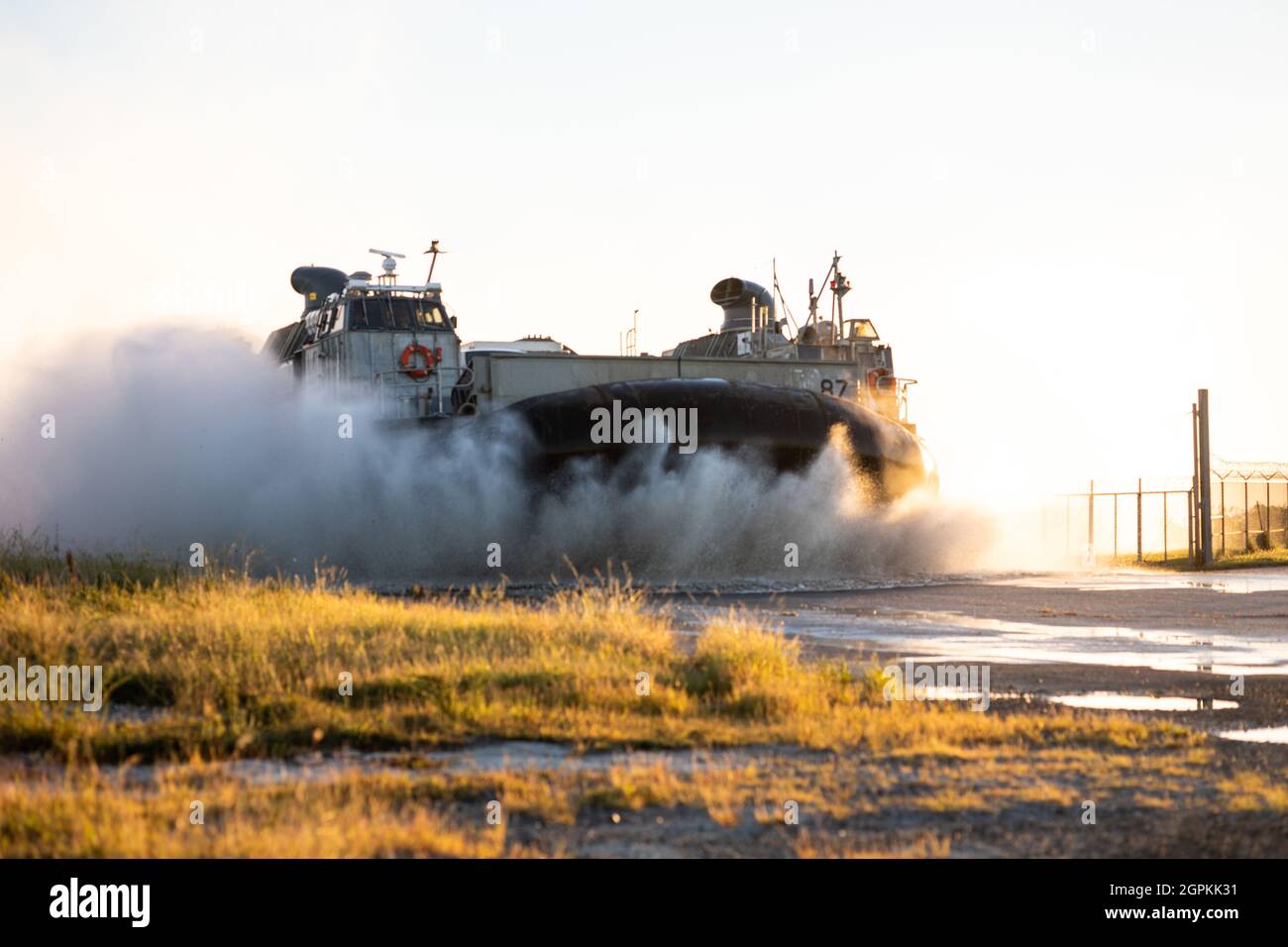 U.S. Marines from the Chemical/Biological Instant Response Force (CBIRF ...