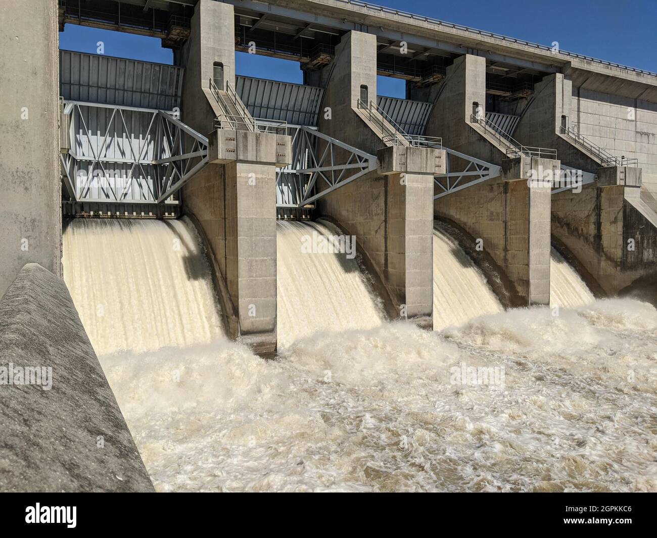 Harry S. Truman Powerhouse tainter gates operating in order to prevent ...