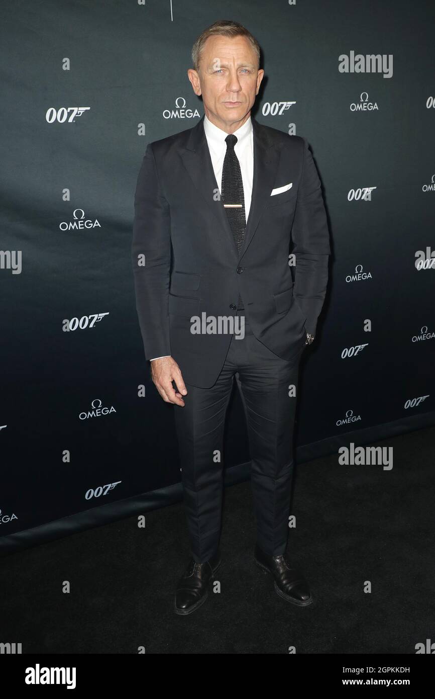 New York - NY - 20191204 - Daniel Craig x OMEGA to Unveil New Bond ...