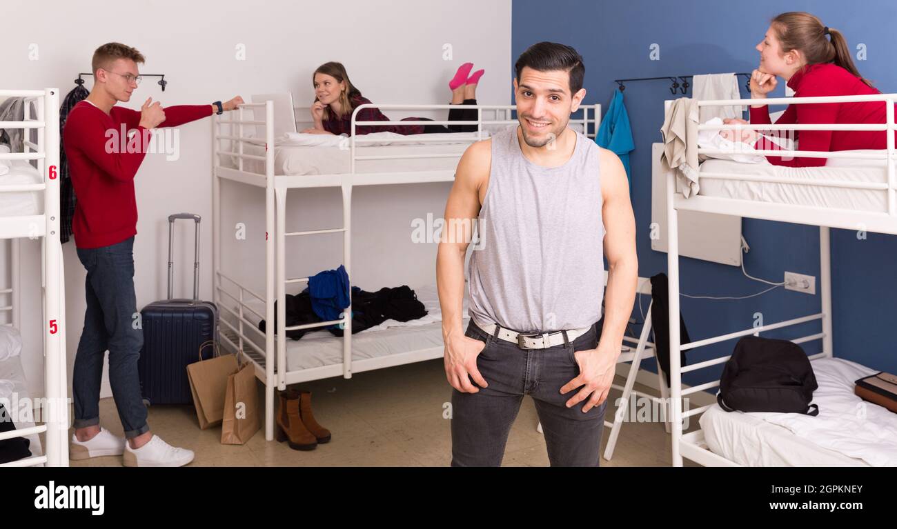 Happy bed hostel hi-res stock photography and images - Alamy