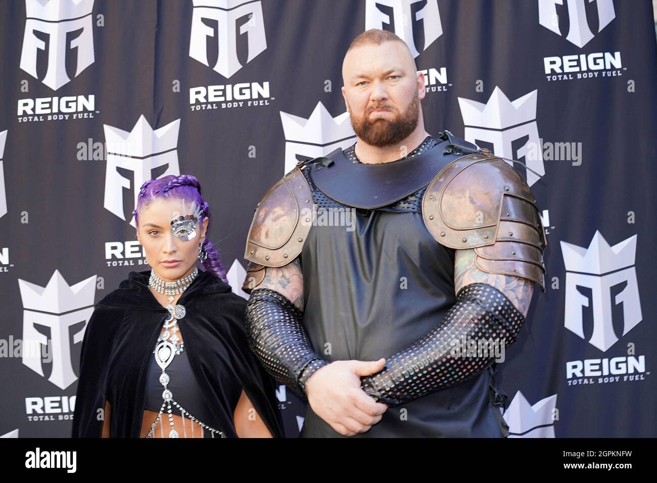 New York - NY - 20190416 Thor and Natalie Eva Marie pose for pictures ...