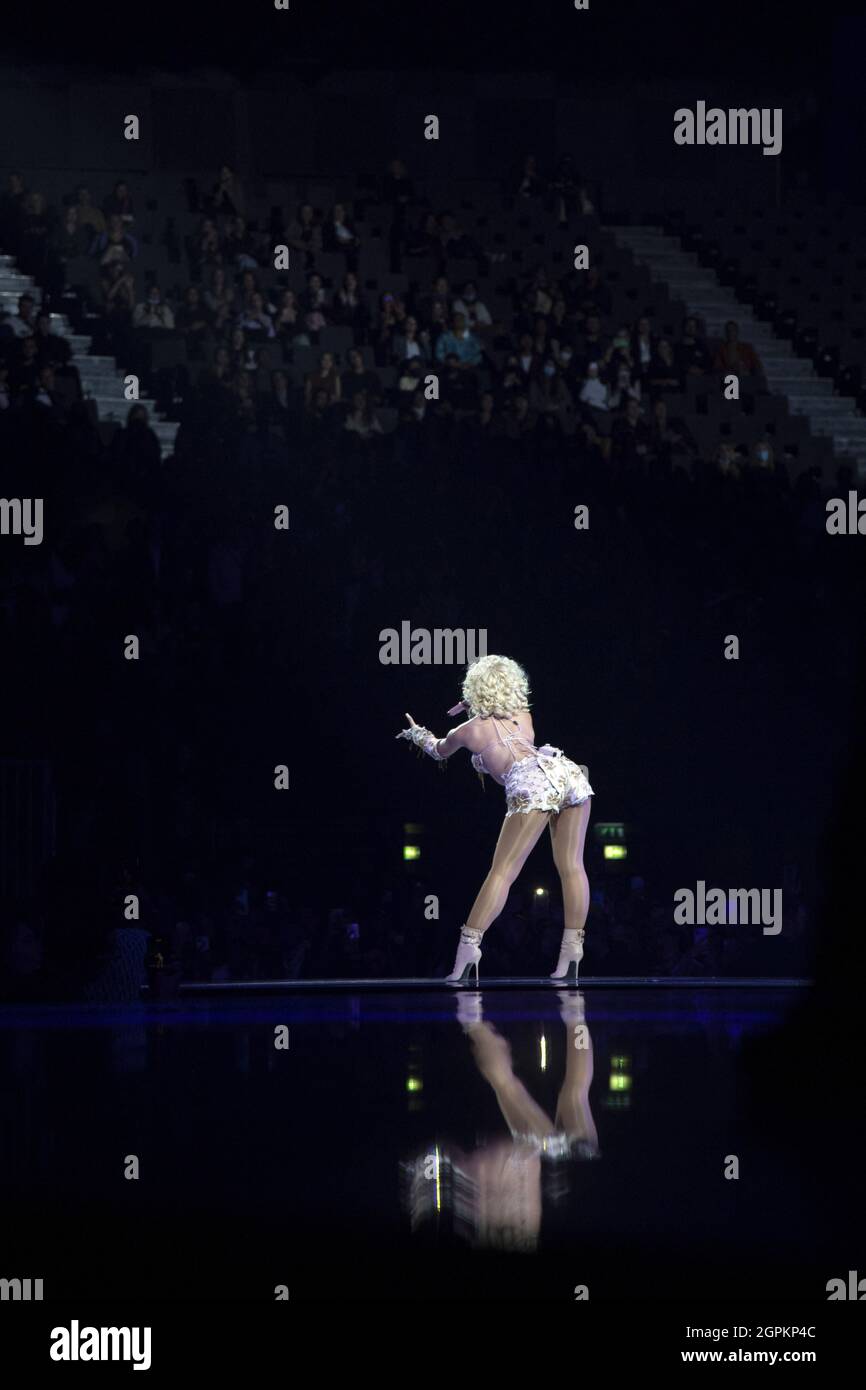 Doja Cat performing during the Balmain Festival as part of Paris ...