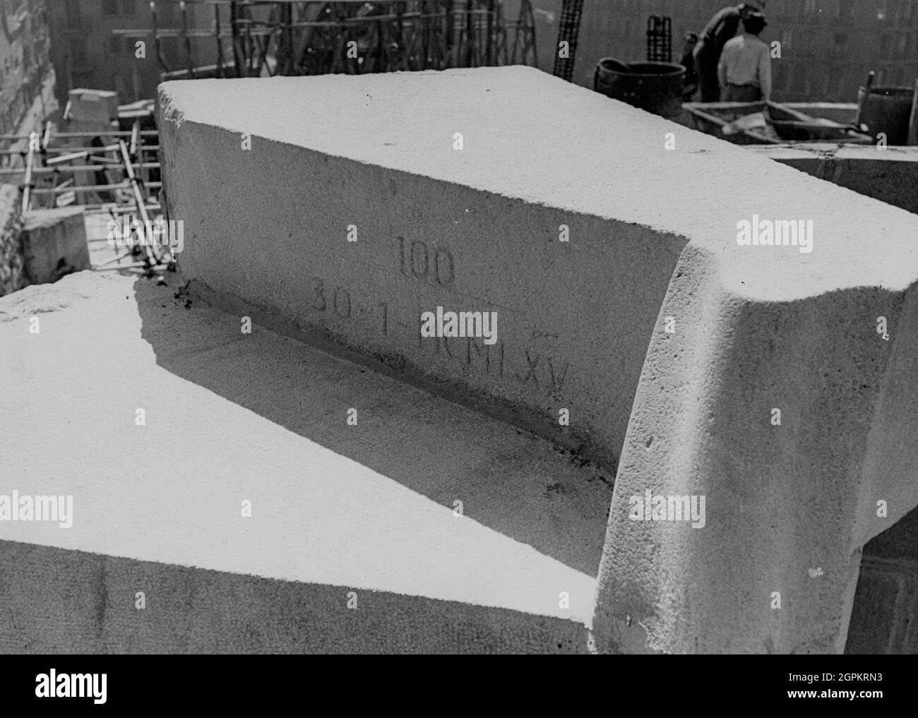 A commemorative stone hi-res stock photography and images - Alamy