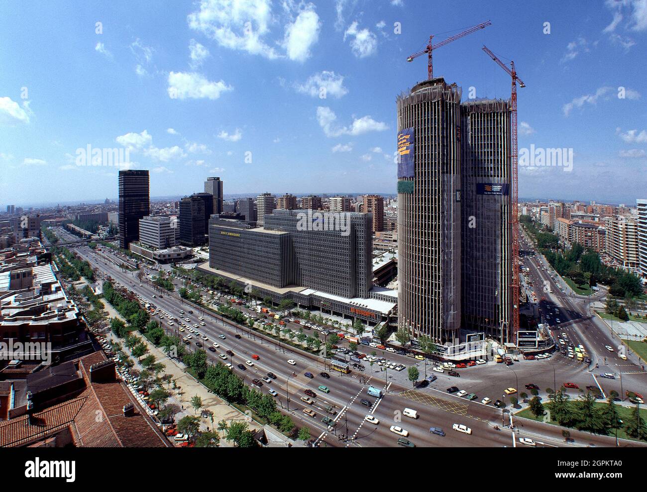 1980s skyscraper construction hi-res stock photography and images - Alamy